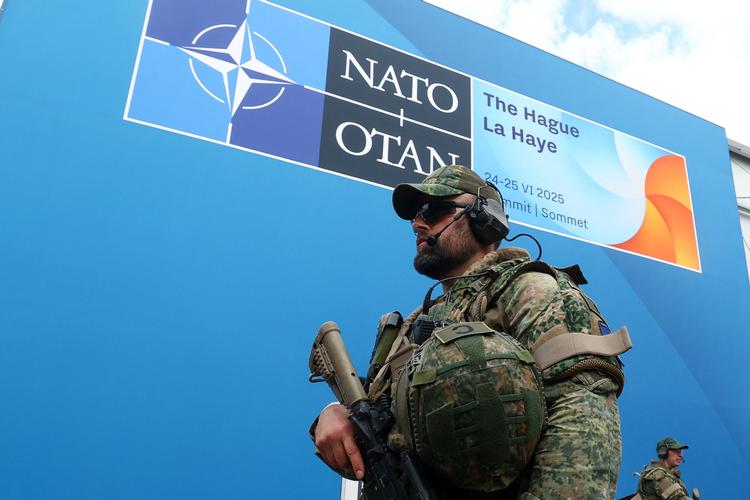Nato står mellem revitalisering og eksistenskrise