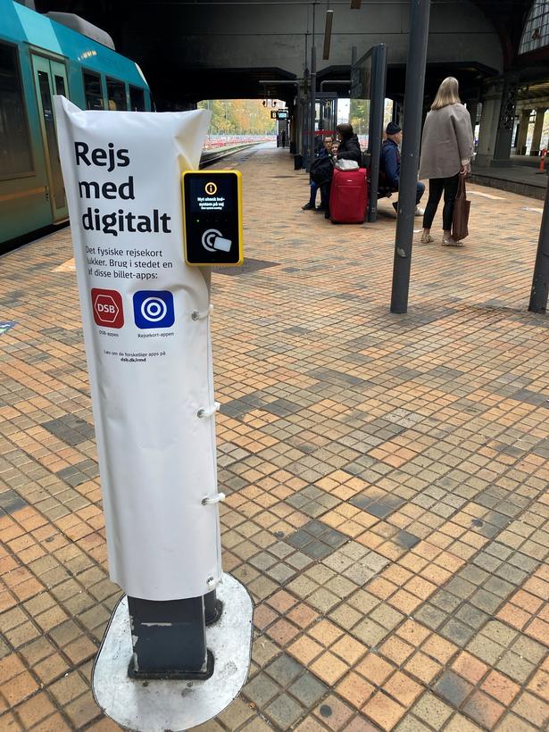 Du skal være digital for at kunne få det nye ikkedigitale rejsekort