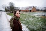 Det er svinene, der får folk til at flytte fra landsbyerne