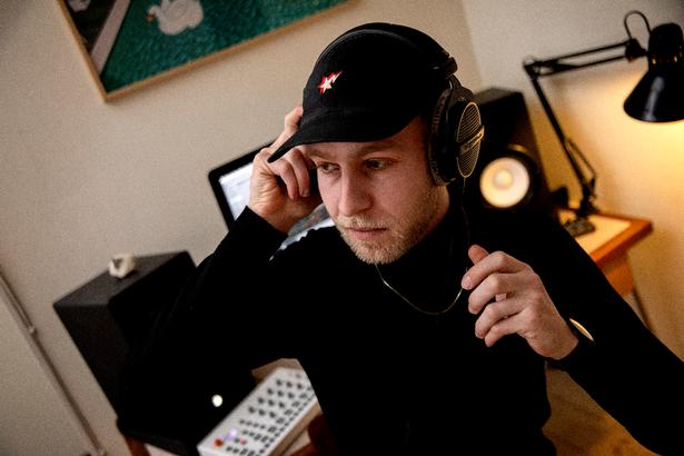 Før kunne han feste 20 timer i træk på technoklubben Berghain. Hvad ...