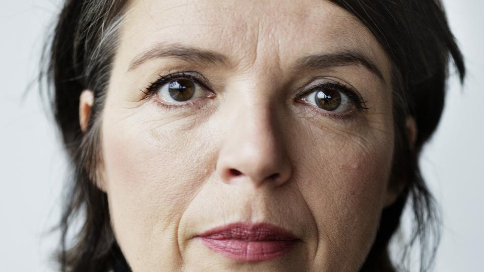 Hendes mandlige kollegaer fik markant mere i løn, men da Lotte Andersen ...