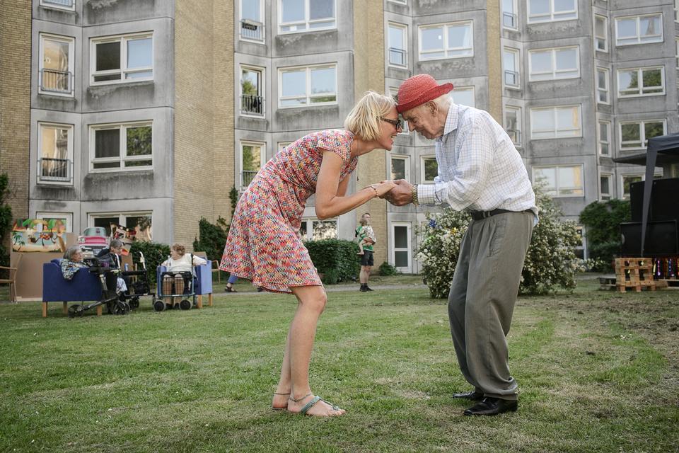 Sundhedsborgmester vil rydde op i regler i ældreplejen