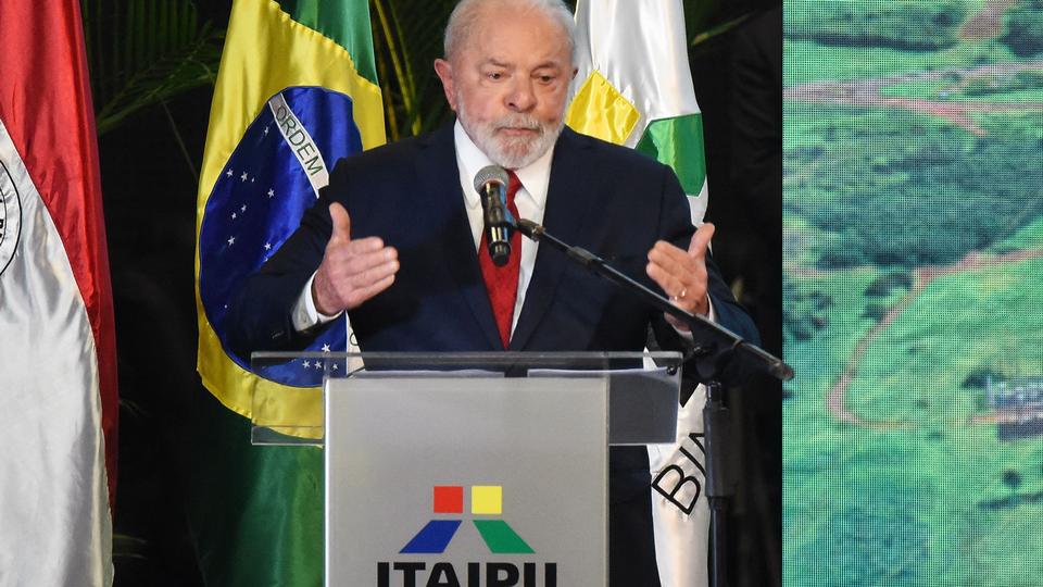Ny præsident bryder Brasiliens isolation med besøg i Kina - politiken.dk