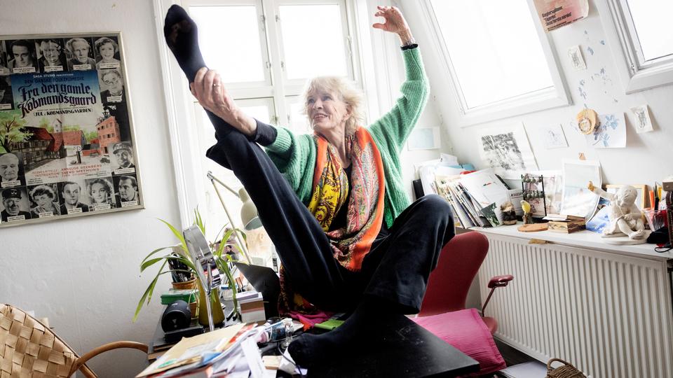 Lisbet Lundquist fylder 80 år: Pludselig prikkede Jack Nicholson hende ...