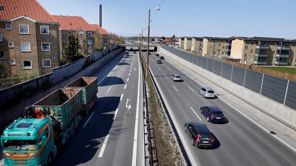 Hvad sker der, hvis fartgrænsen sænkes til 80 på motorvejen? Det har en ...