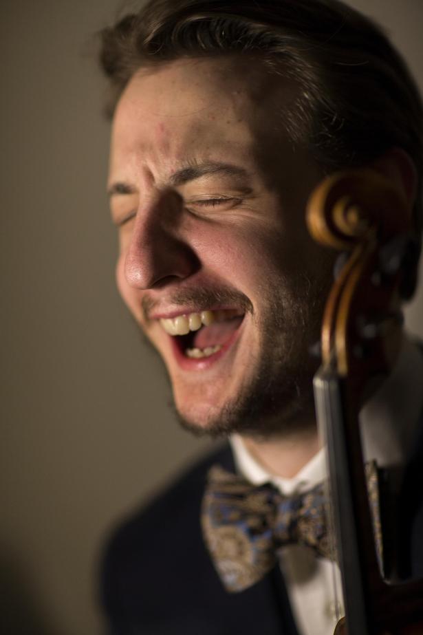 »Jeg står jo på scenen og græder mit hjerte ud«: Dansk stjernemusiker ...