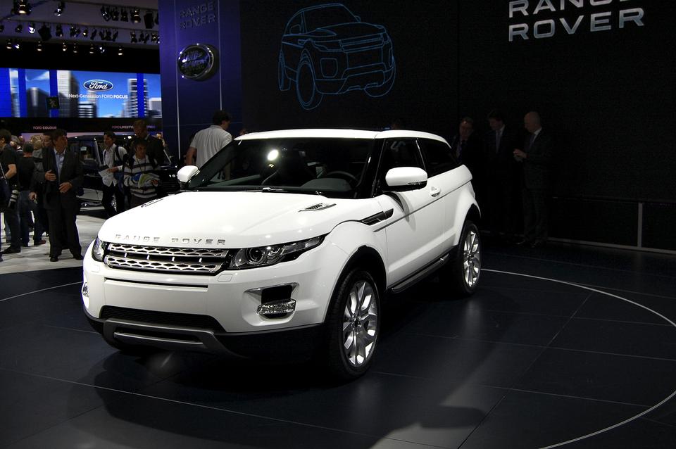 Range Rover er blevet flad og økonomisk
